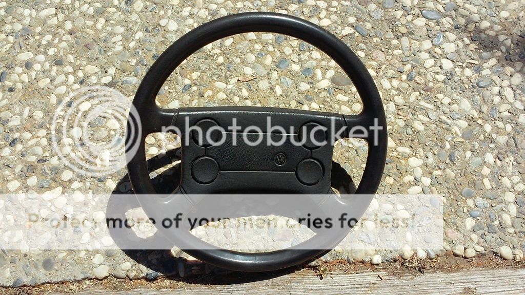 4 button steering wheel -excellent condition- | VW Vortex - Volkswagen ...